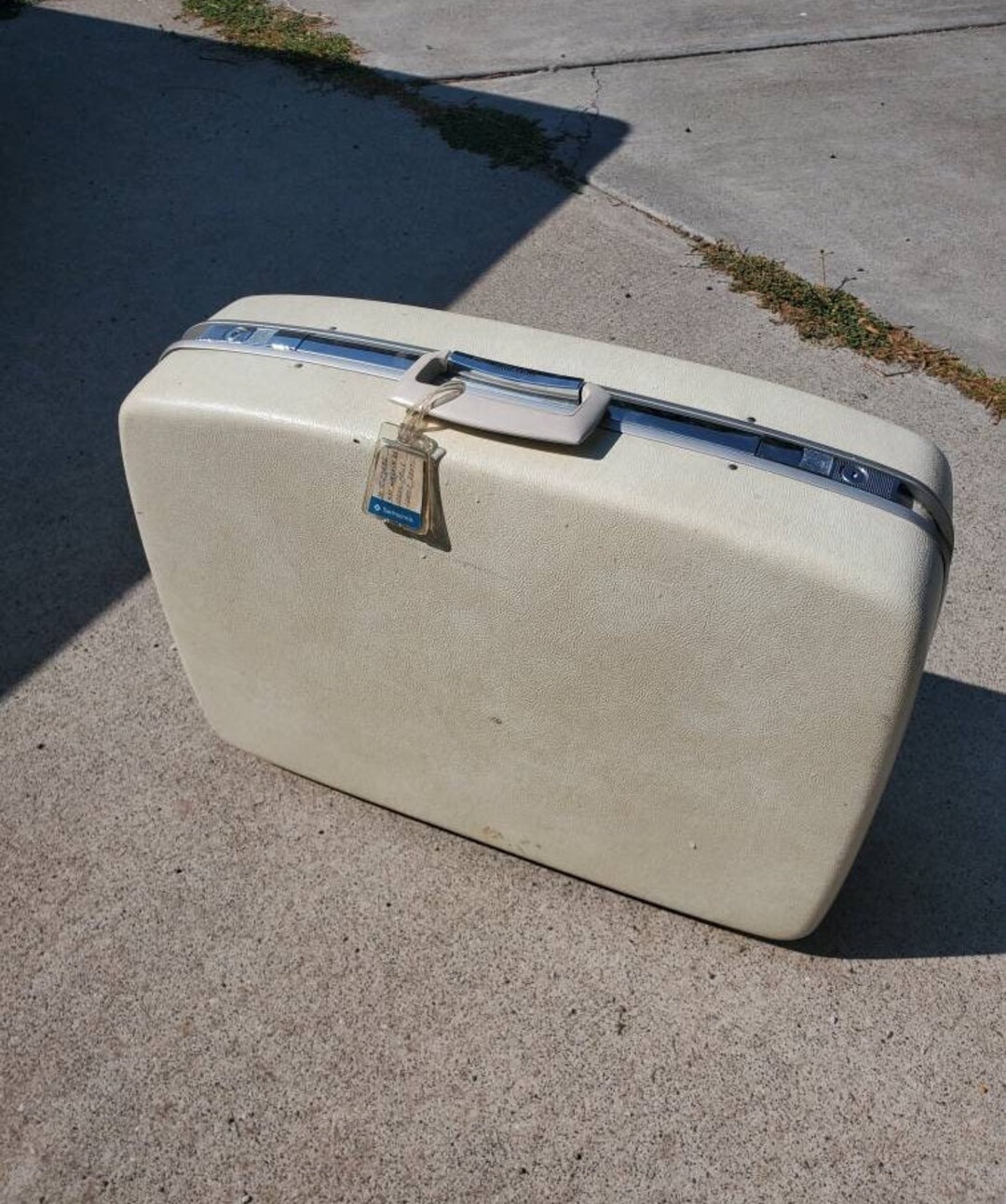 Large Well Loved, Samsonite, Hard Shell Sided, off White and Silver ...