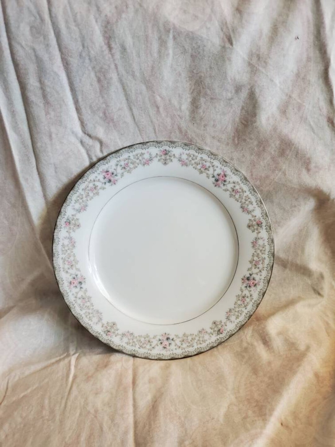 Noritake Edgewood, 10.50 Inch Dinner or Chop Plate , Pink & Blue ...