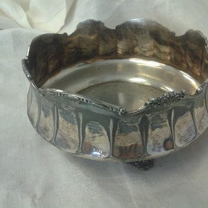 Simpson Hall Miller Company Silver Plated Anitque Footed Serving Bowl ...