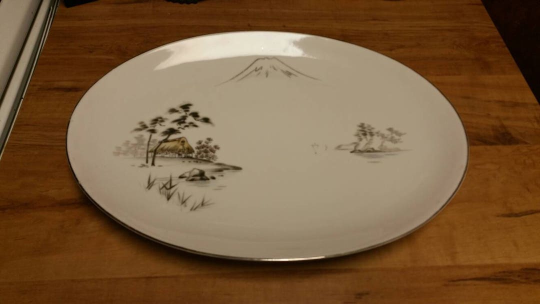 Rare Large Sone China Mt. Fuji Pattern 2215 White and Gray 15 Inch Oval ...