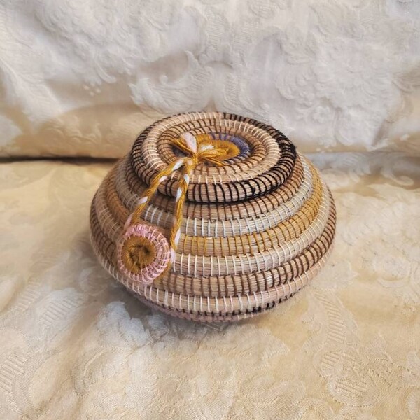Covered Basket - Etsy
