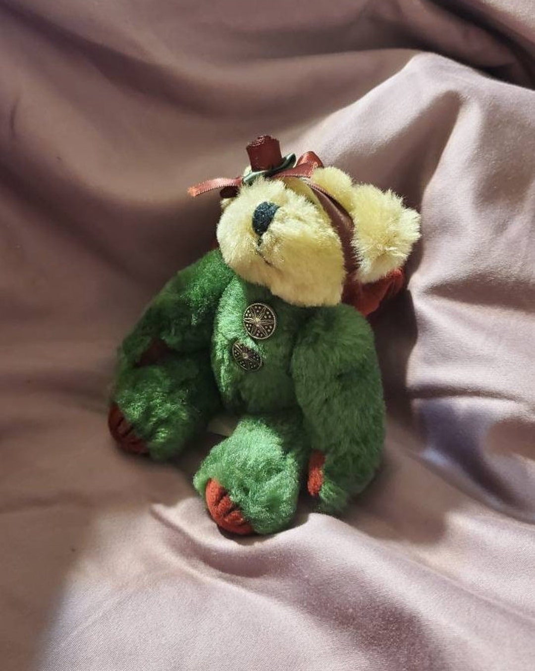 Collectible 5.5 Inch "arianna, Green and Red Christmas Angel" Boyd's ...