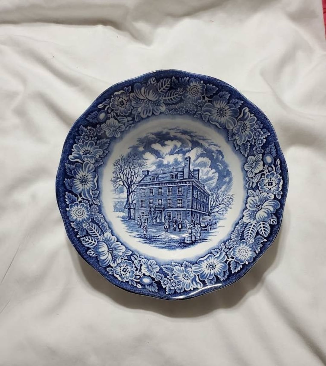 Liberty Blue, 8.75 Inch Round Vegetable Serving Bowl, Historic Colonial ...
