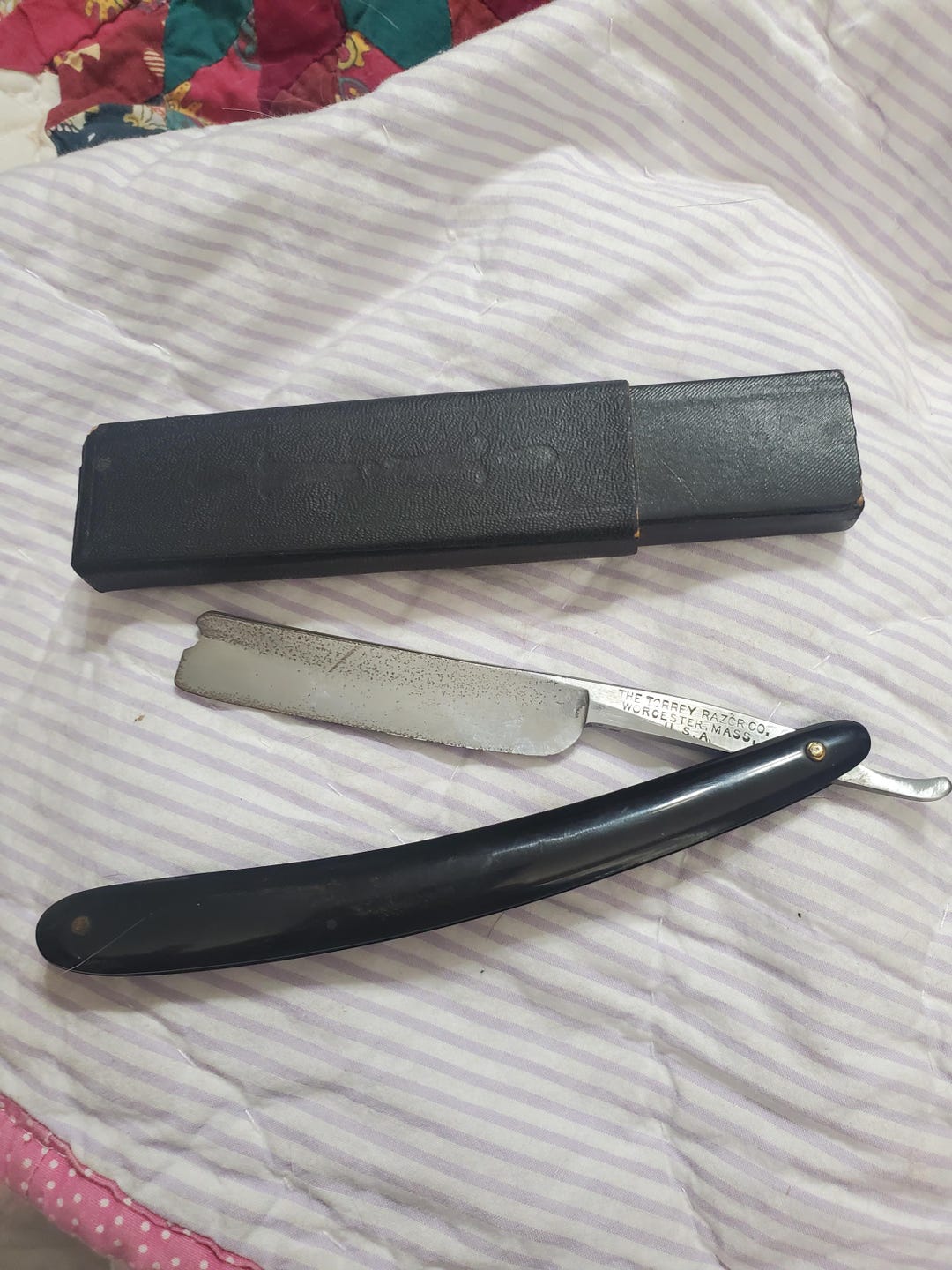 The Torrey Razor Company, 1940s Straight Razor With Original Black Case ...