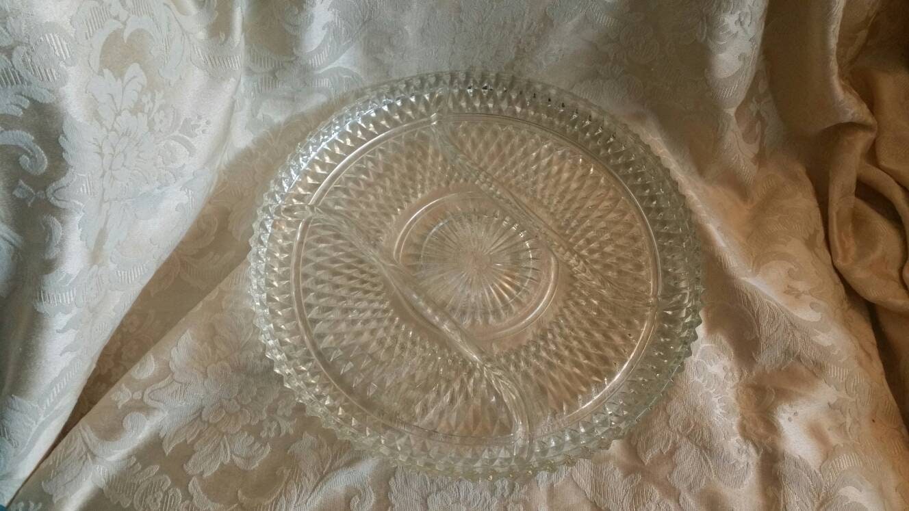 Large, 12.25 Inch Round Diamond Point Design ,pressed Clear Glass ...