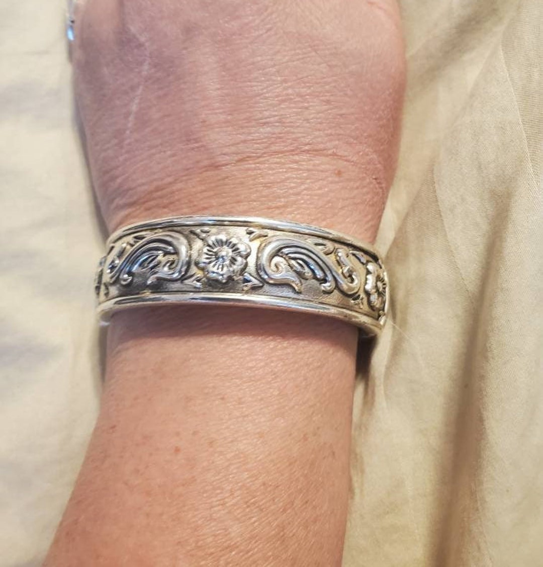 Silver and Black, Floral Design,embossed Clamper Bracelet, Fashion ...