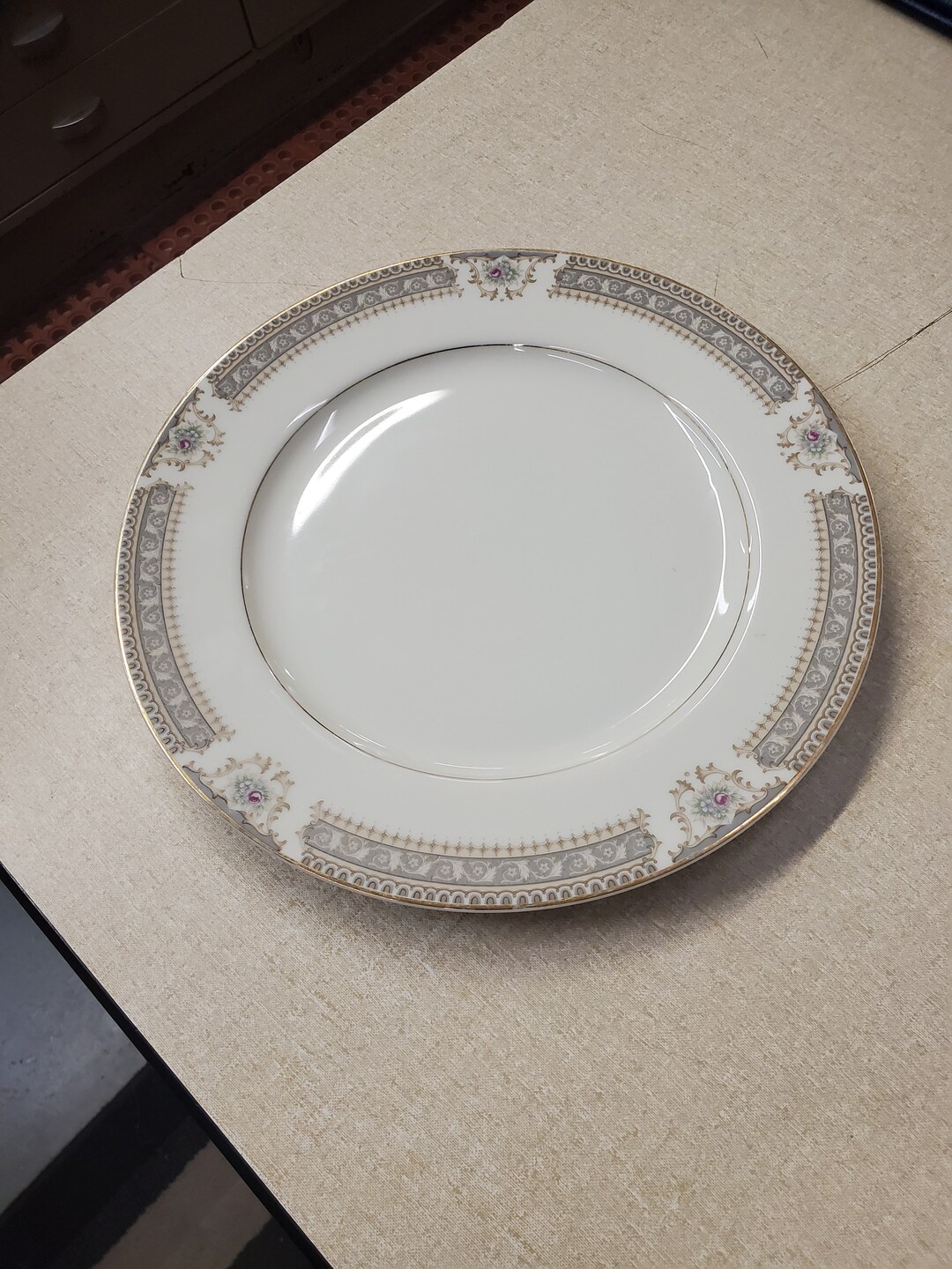 Mikasa Ivory China, M2002 Richelieu Pattern, 12 Inch Dinner or Chop ...