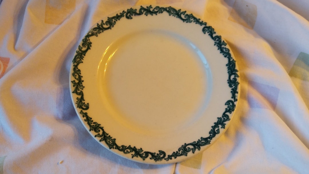 7 Inch Vintage Mayer China Baltic Patterin Bread Plate With Green Vine ...