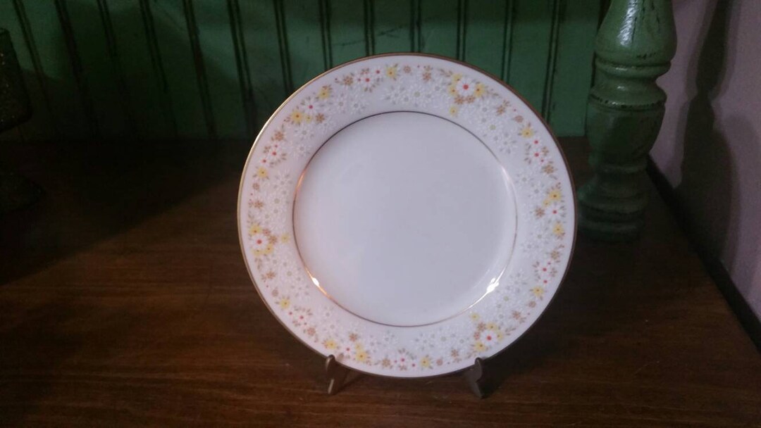 Noritake Ivory China, Fragrance Pattern, 6.40 Inch Bread and Butter ...