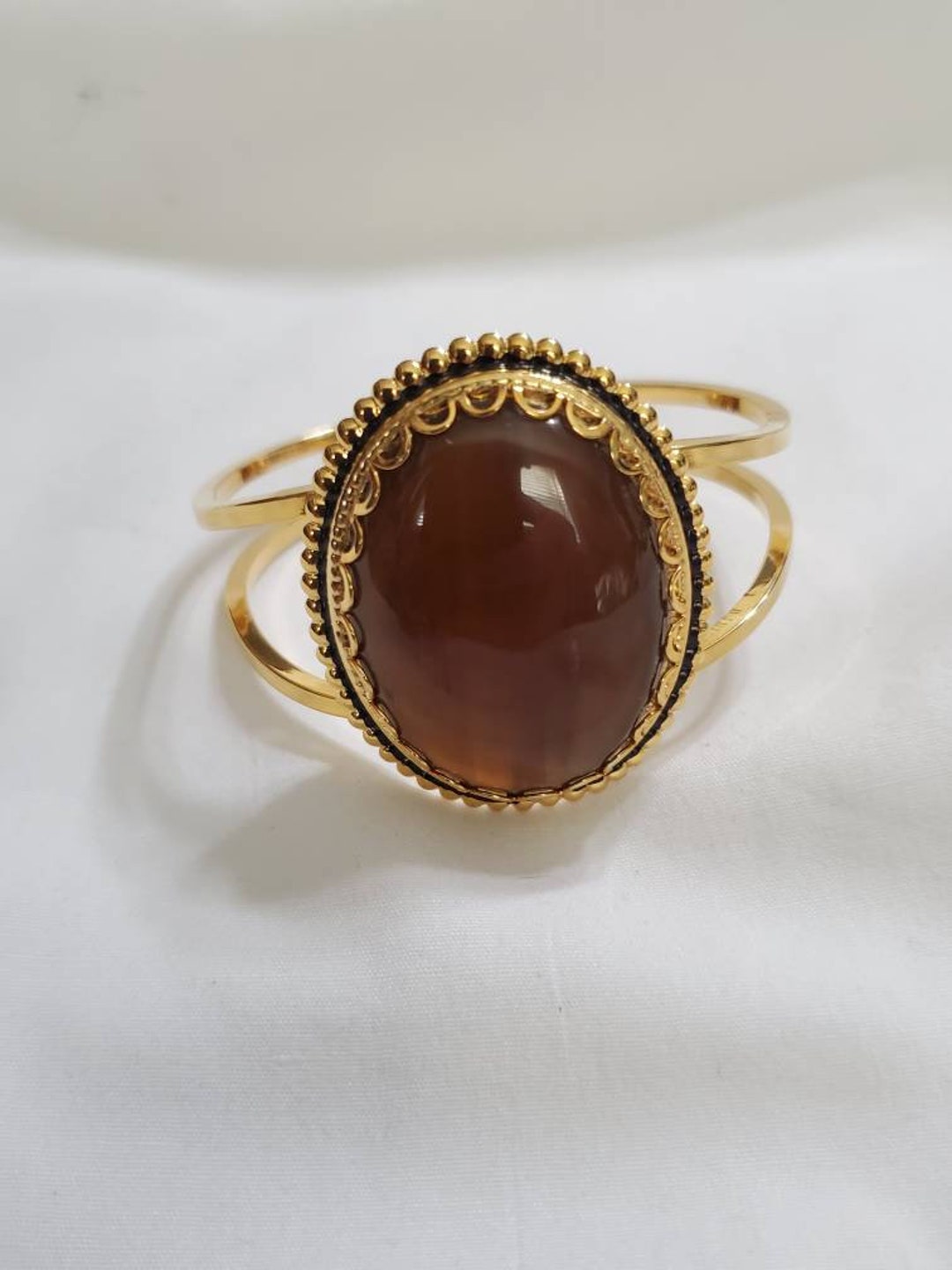 Large Brown and Gold Agate Gold Finish Metal , Spring Loaded Bracelet ...