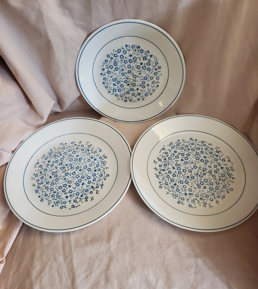 Set of 3, Corning Ware, Blue Heather Design, 1- 8.5 Inch Luncheon Plate and 2- 10.25 Inch Dinner ...