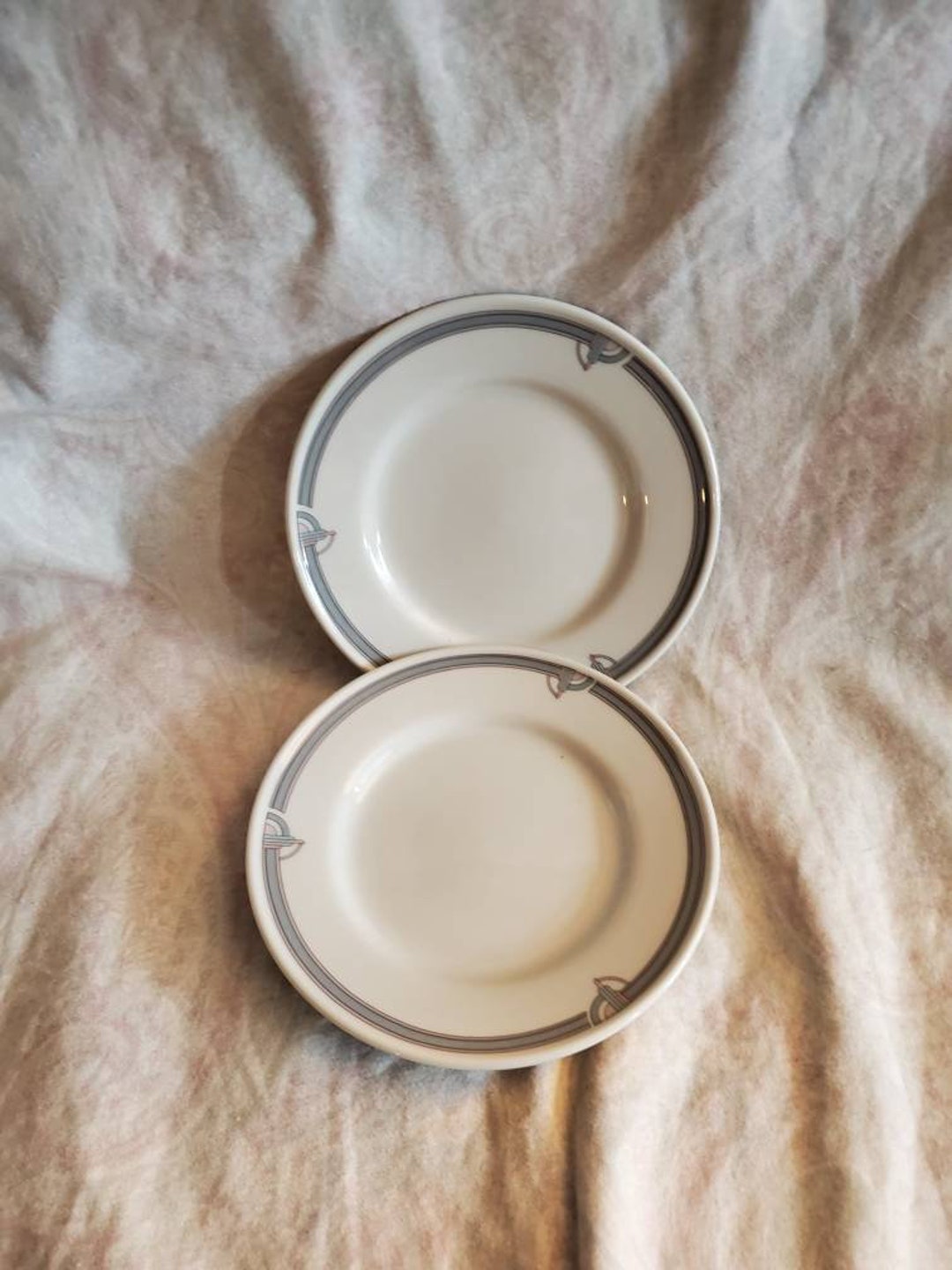 Set of 2, 5 7/8 Inch Plates, Rego Restaurant Ware, White, Gray and ...