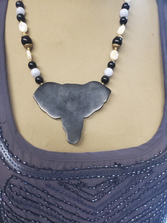 Lee Sands Designer, Elephant Head Mother of Pearl, Ab… - Gem
