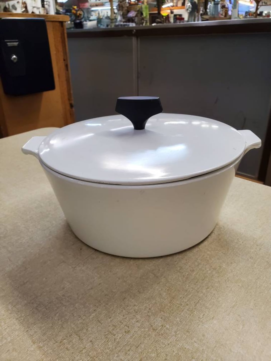 Corning Ware, Buffet Server, 2.5 Quart Round Serving Bowl, B-2 1/2 Solid White Dish With Handles ...