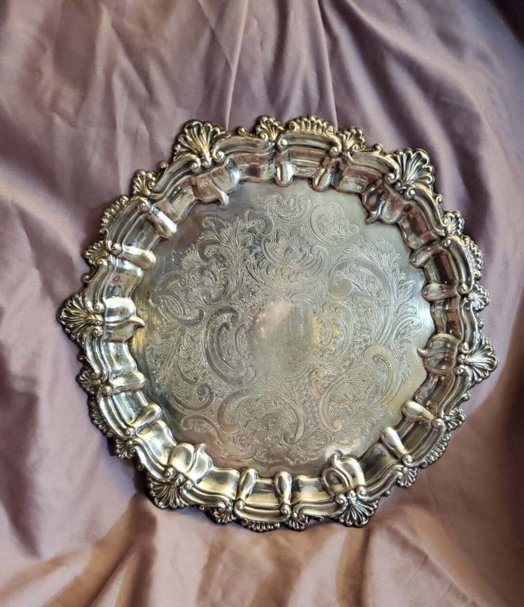 WM Rogers, Aged English Shell, 13.25 Inch Round Silver Plated Platter ...