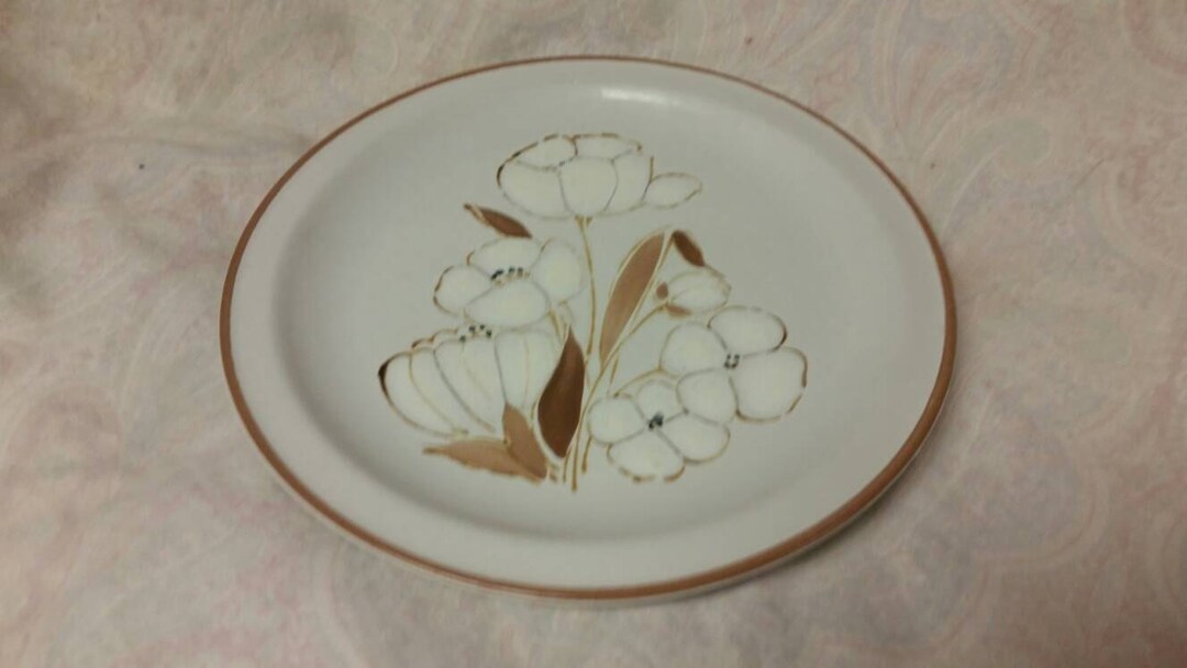 The Anita Stone Collection 10.25 Inch Dinner/chop Plate Pleasant Grove ...