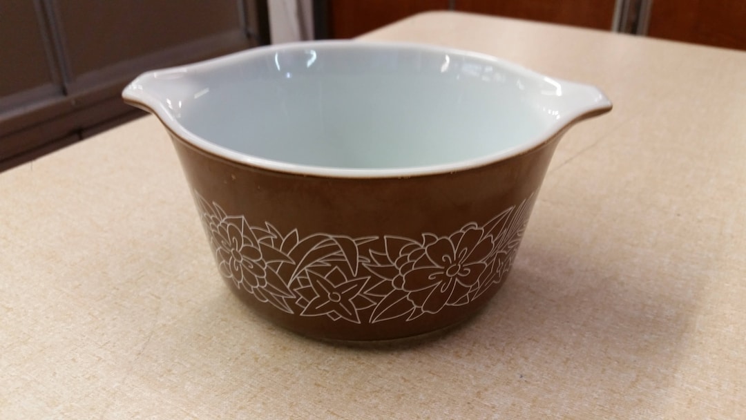 Pyrex Woodland Style 1 Liter Cinderella Style Large Serving Casserole ...