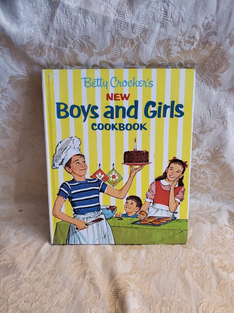 Betty Crocker's New Boys and Girls Cookbook 1970 by - Etsy