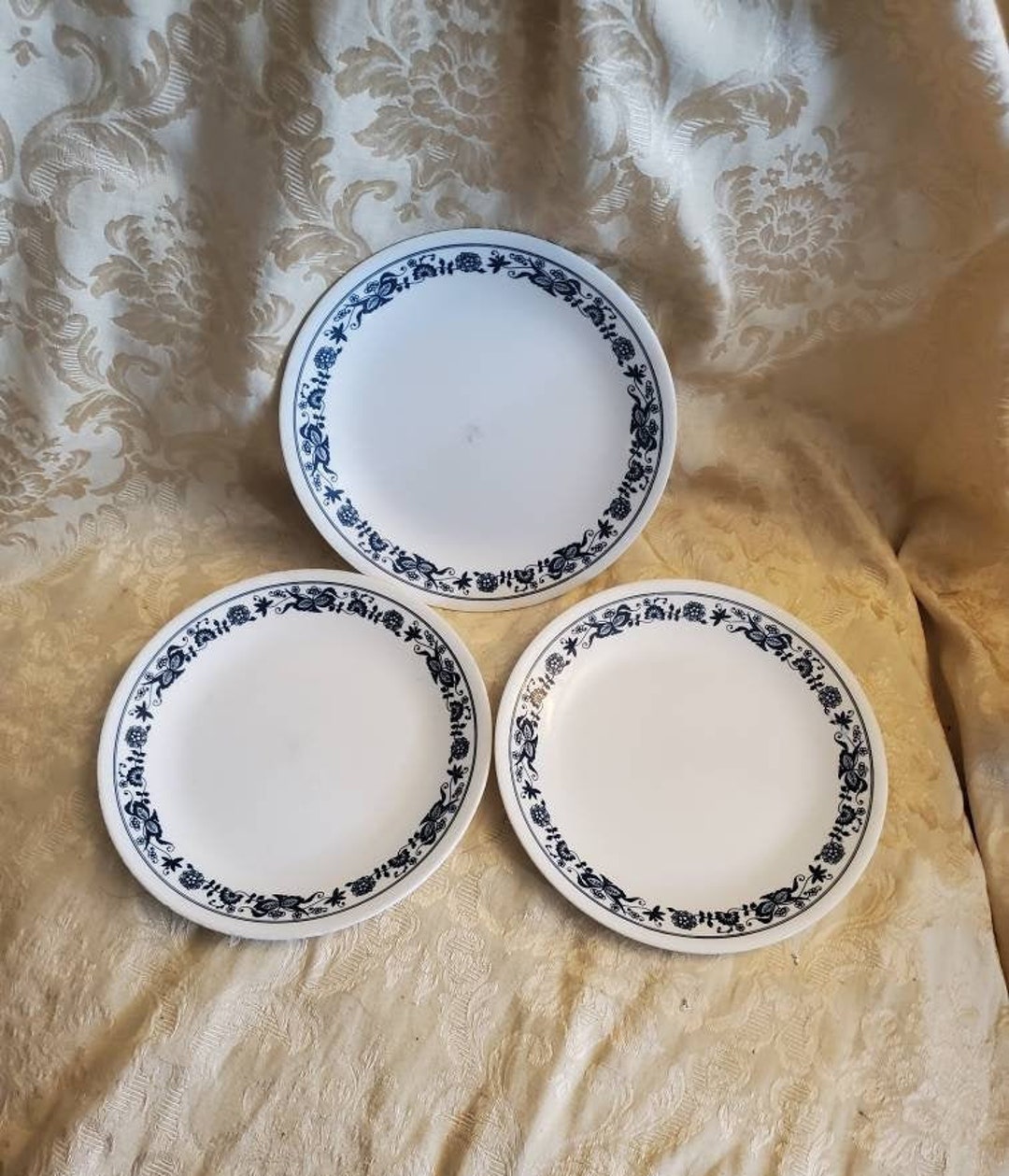 Set of 3, Corelle Dishes, Blue Onion Design, 8.5 Inch Luncheon Plates ...