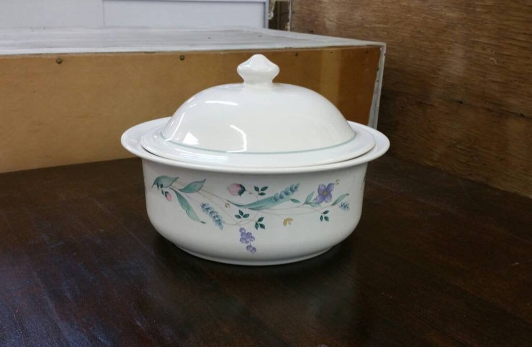 Pfaltzgraff April Stoneware, Purple and Pink Floral Swag, Large ...