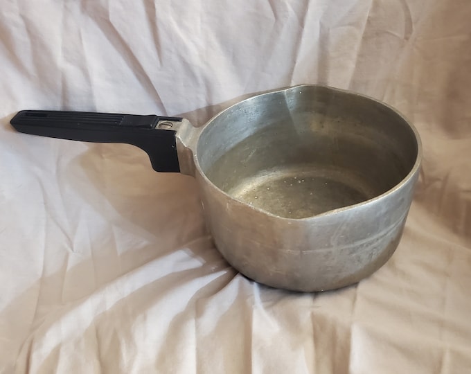 Wagner Ware, Magnalite, Sidney O, 2 Quart Sauce Pan, 4682,spouted Sides ...