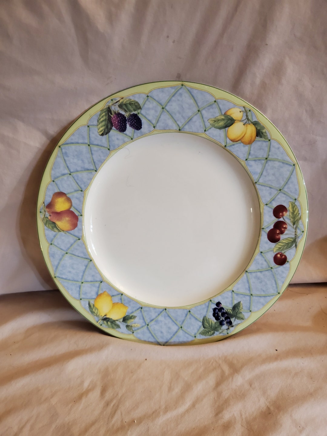 Mikasa Optima Super Strong Fine China Fruit Rapture Design 10.75 Inch ...