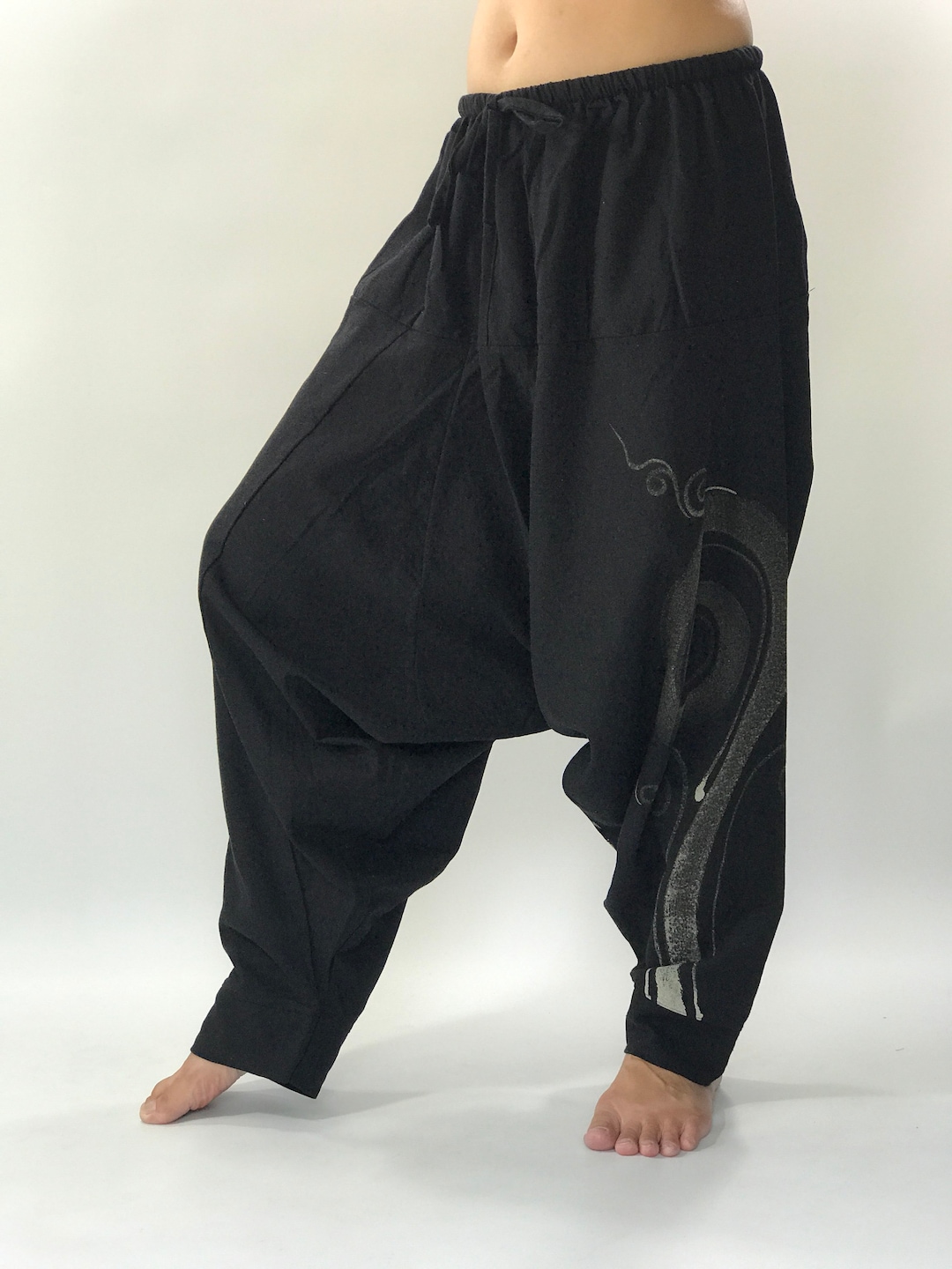 HR0117 Black Cotton Baggy Thai Kanok Design Hand Painted on One Side of ...