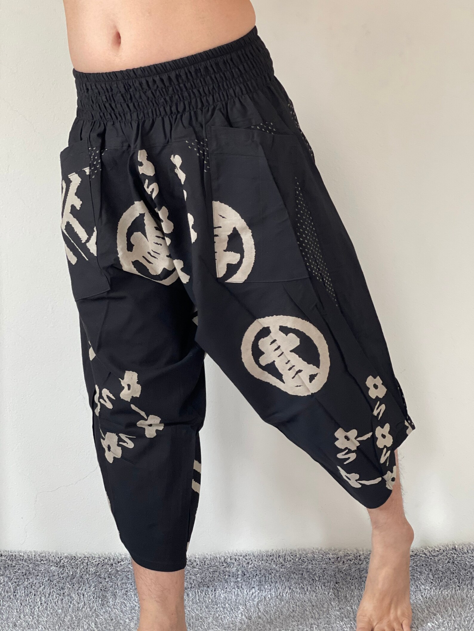 HC0110 Black and White Samurai Pants Harem Pants Have Fisherman Pants ...