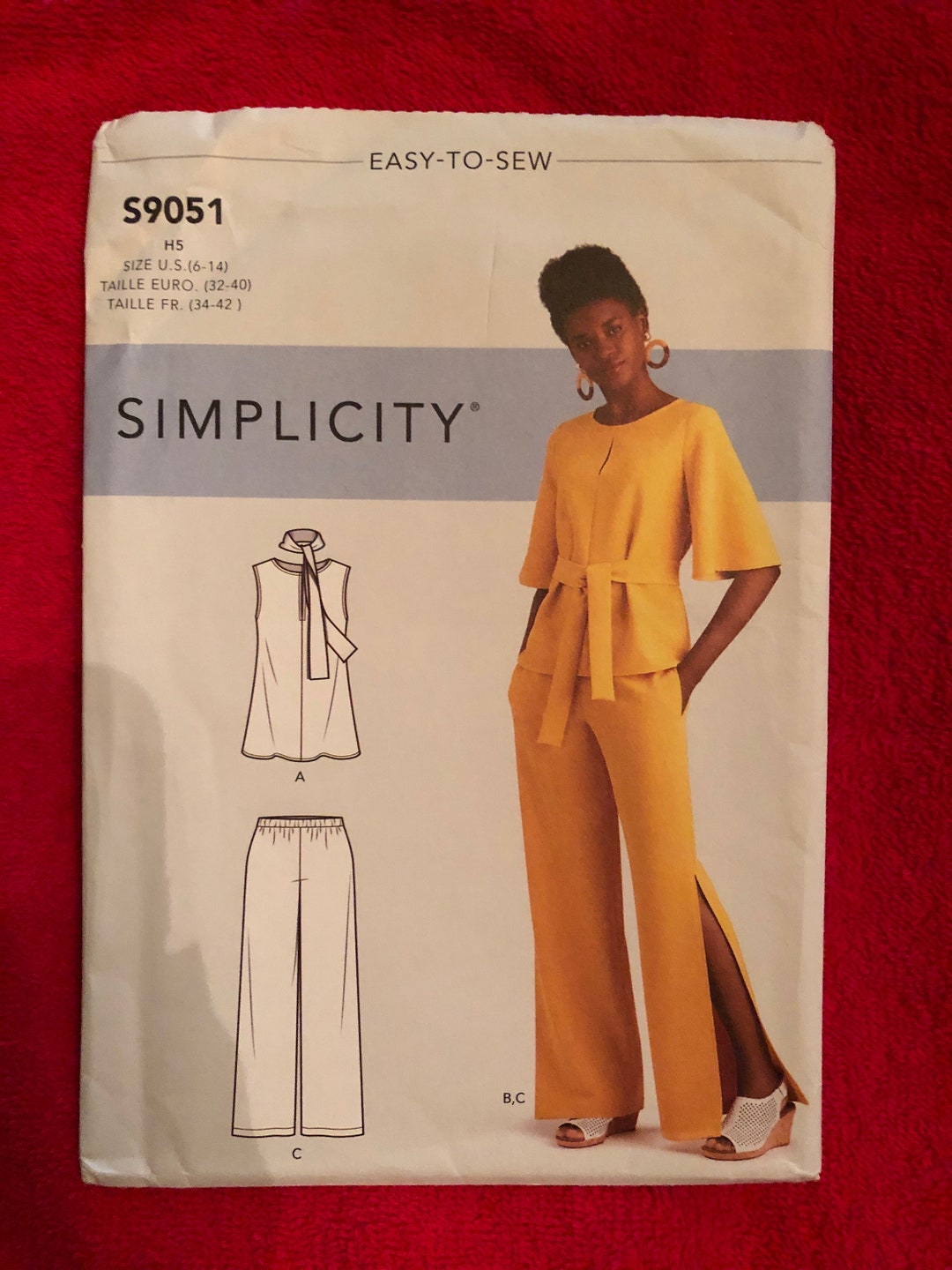 Uncut Factory Folded Sewing Pattern Simplicity S9051 Sizes 6 8 10 12 14 ...