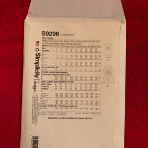 Uncut Factory Fold Sewing Pattern Simplicity S9296 Sizes 6 8 10 12 14 ...