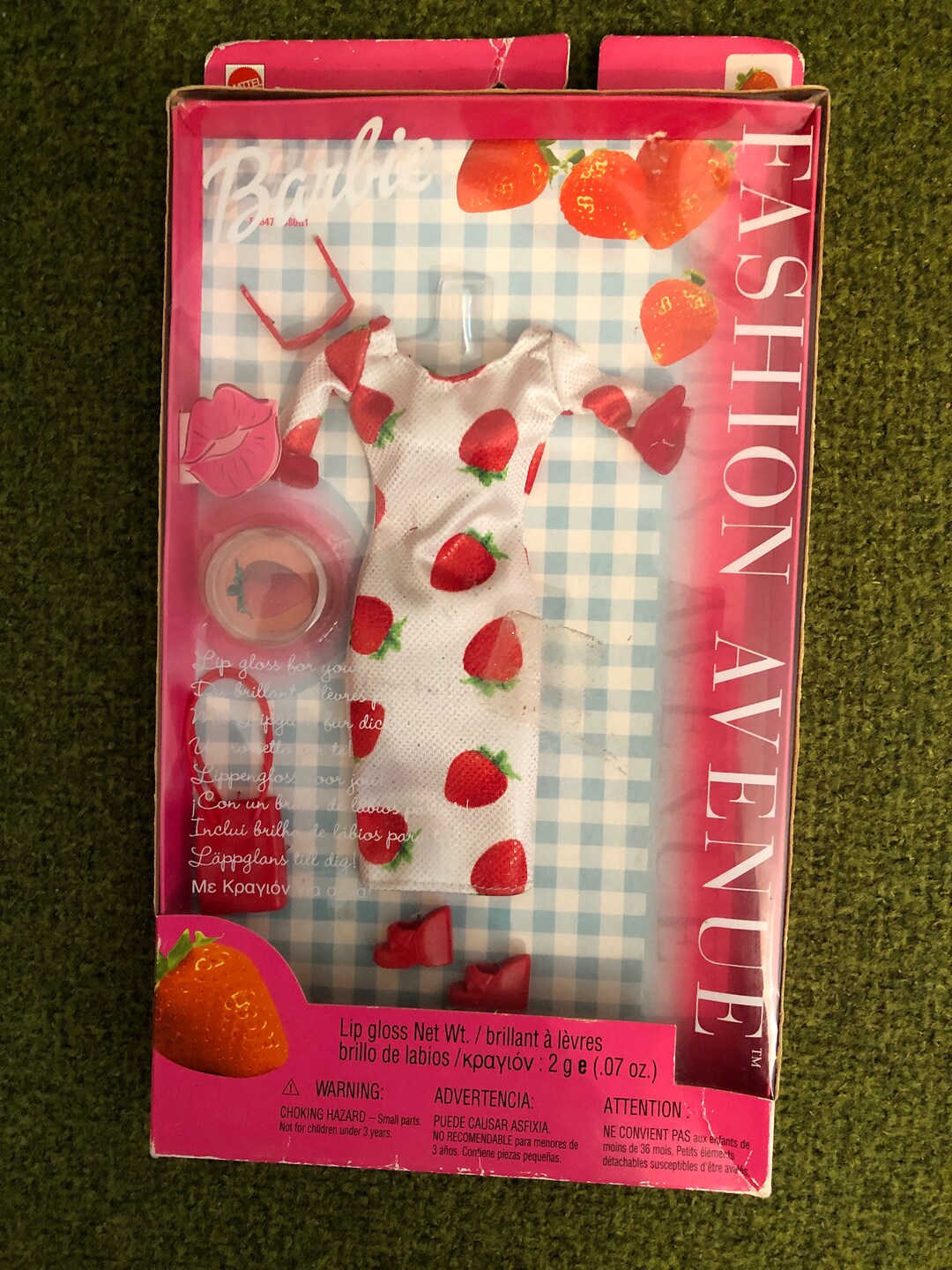 Barbie Fashion Avenue 2002 Mattel 56645 Strawberry Dress Red Shoes Red ...