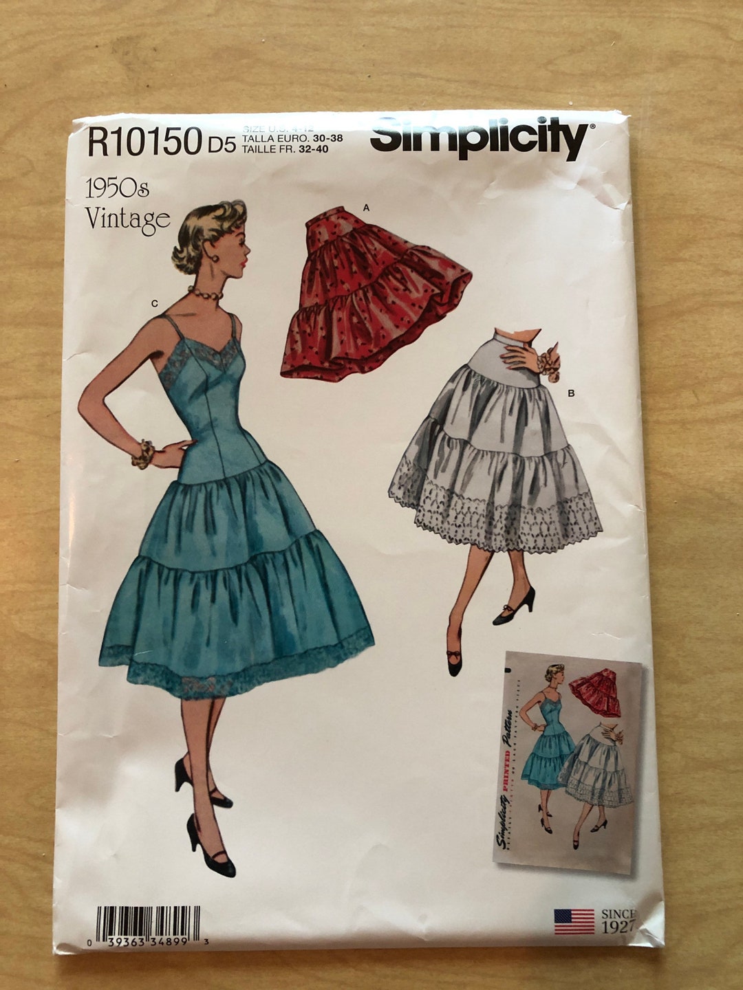 Uncut Factory Fold Sewing Pattern Simplicity R10150 Sizes 4 6 8 10 12 ...
