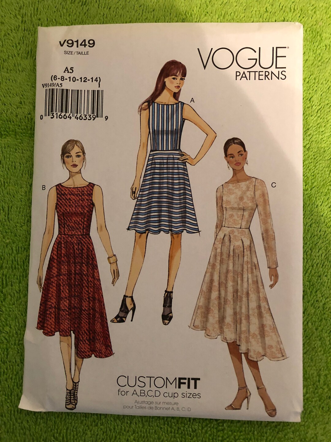 Uncut and Factory Fold Pattern Vogue V9149 Sizes 6 8 10 12 14 Customfit ...