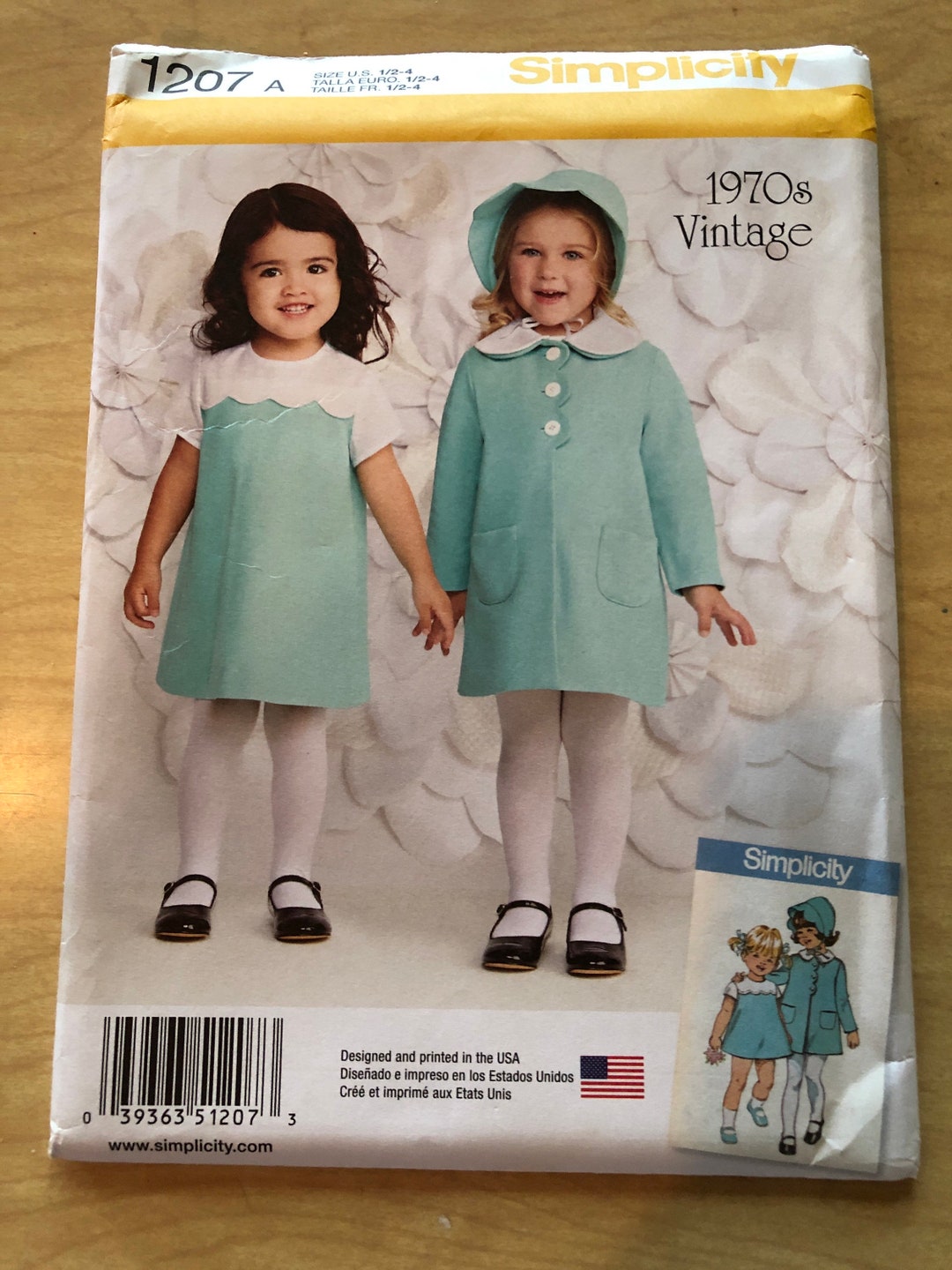 Uncut Factory Fold Sewing Pattern Simplicity 1207 Sizes 1/2 1 2 3 4 ...