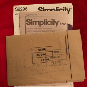 Uncut Factory Fold Sewing Pattern Simplicity S9296 Sizes 6 8 10 12 14 ...