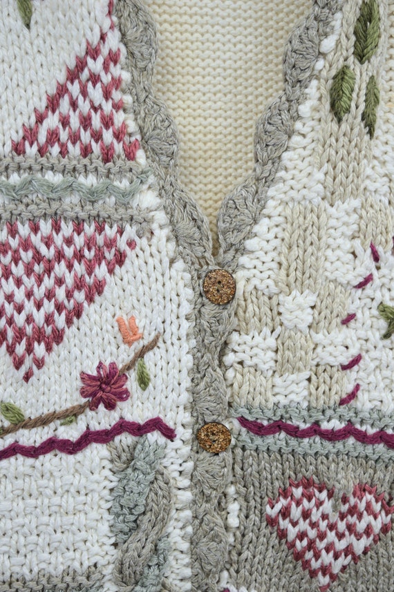 Vintage Cottage Core Patterned Knit Vest with Scallop… - Gem