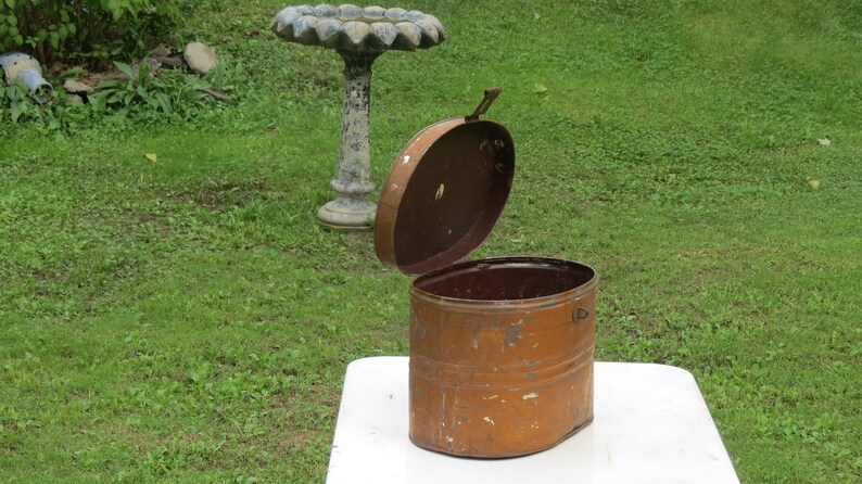 Antique Latching Lockable Tin Container - Etsy