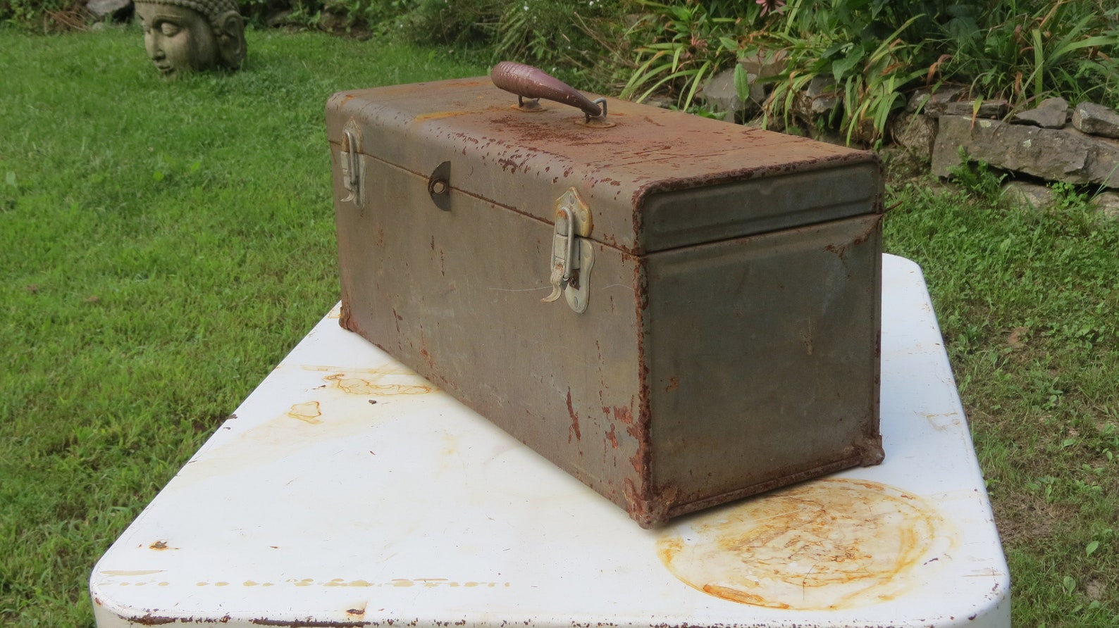 Rusty Metal Toolbox Dripping With Vintage Character and Charm | Etsy