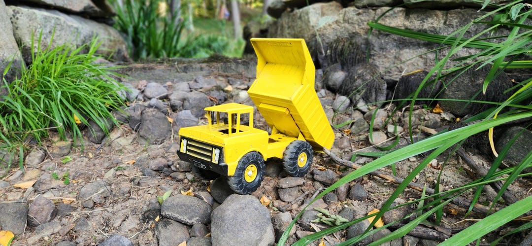 Vintage Tonka Toy Dump Truck Old New Engaland Barn Treasures - Etsy