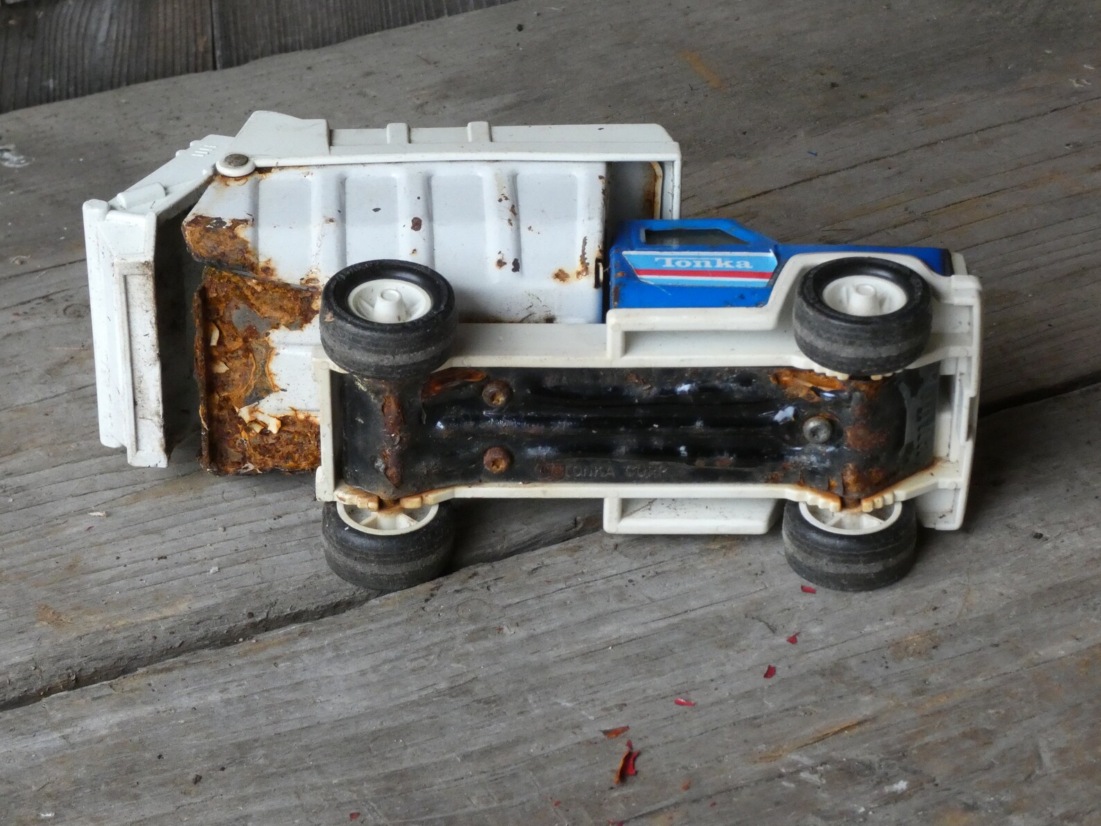Vintage Pressed Steel Tonka Garbage Truck Collectible Toys Old Barn ...