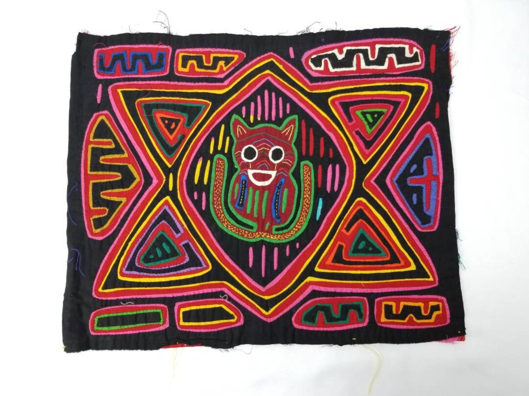 Mola Art by Kuna Indian Tribe of Panama Textile 3 Layer Panel of a Bat ...