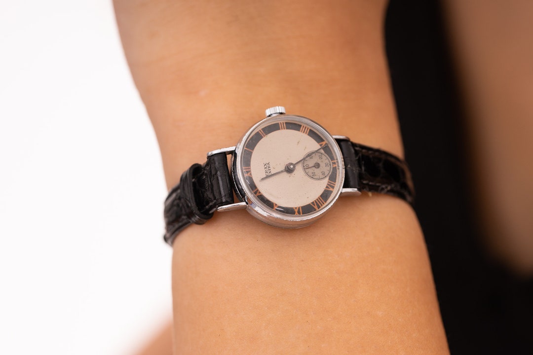 Erax Extra Vintage Swiss Mechanical Women's / Unisex Watch SHHH SHINE ...