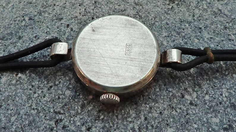 Isoma Swiss SOLID SILVER MOONSPILL - Etsy