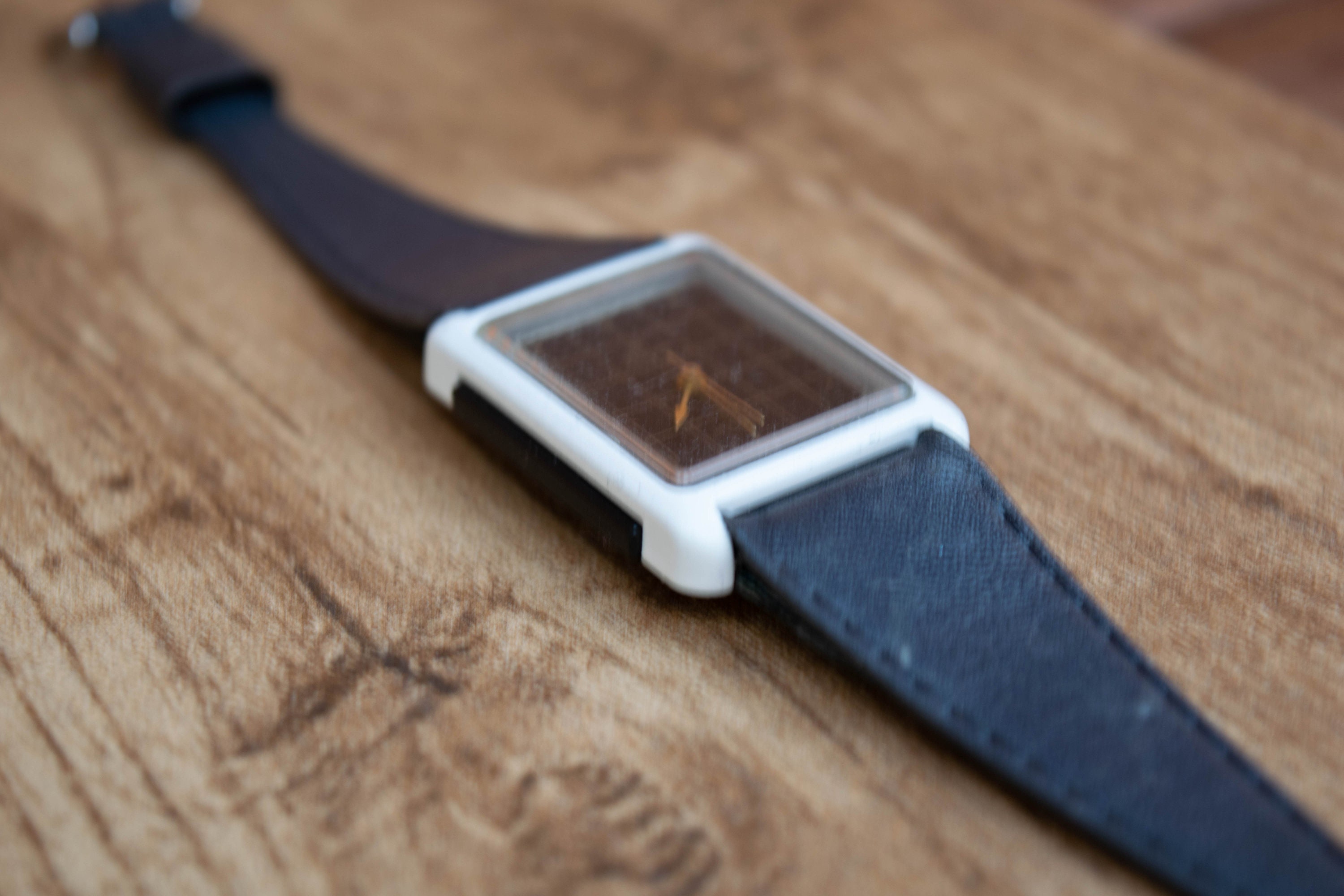 Mondaine Swiss Square Watch ELOQUENT SOUL MATRIX - Etsy