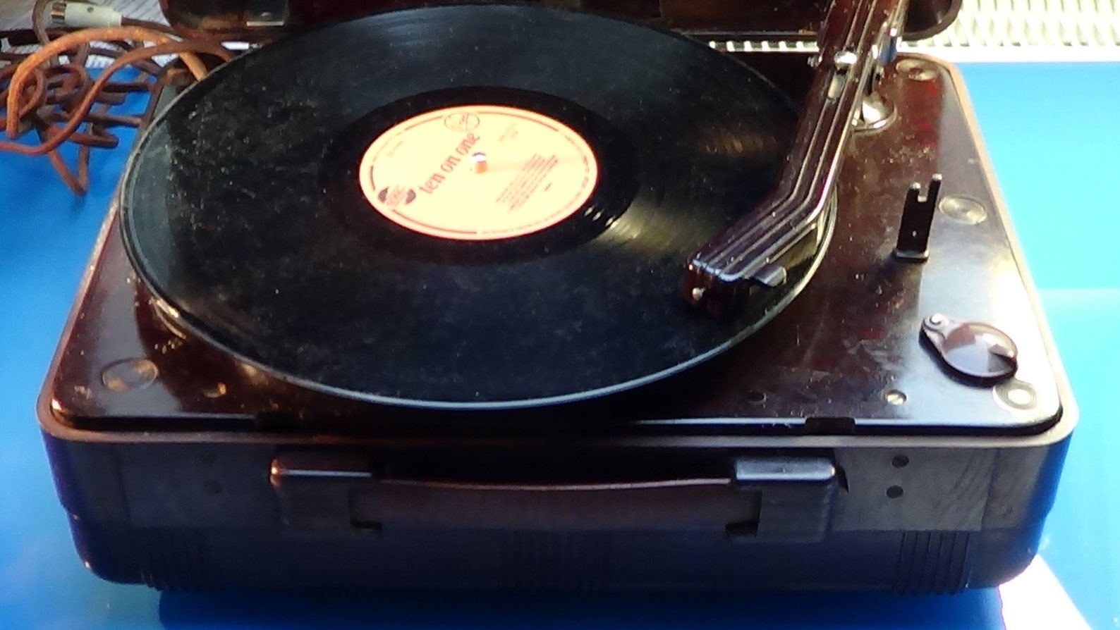 Russian Bakelit Record Player HEAVY DUTY STUFF - Etsy