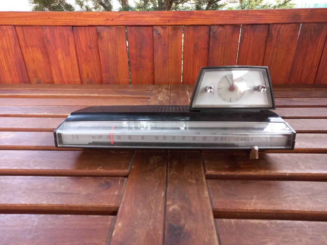 Space-age Alarm Clock | Philips 22 RS 274 | Analogue Clock | Working ...