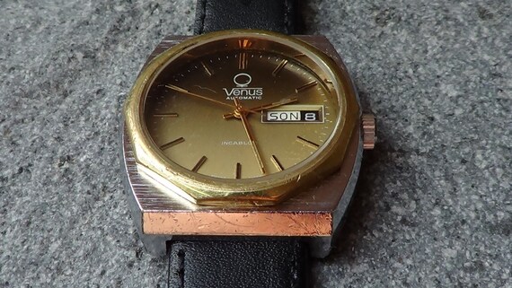 Venus vintage Swiss mechanical automatic double date … - Gem