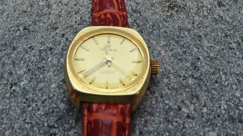 Olma Vintage Swiss Mechanical Women's / Unisex Watch I TELL MY Ma - Etsy