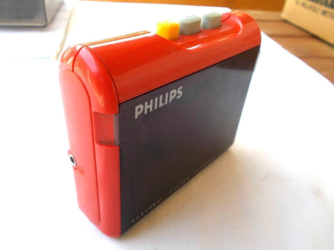 Philips D6607 German RED FUN WALK - Etsy