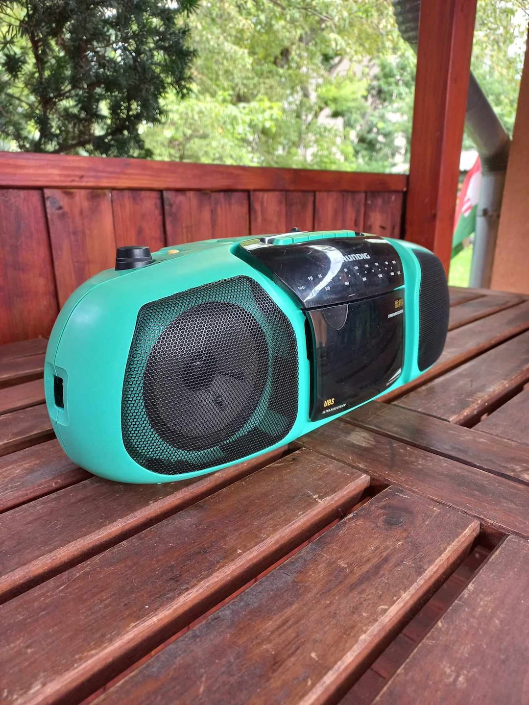 Grundig RR 315 Vintage Boombox in Rare Neon Green Color - Etsy